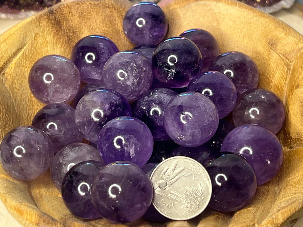 Amethyst Spheres – Crystal Intuition Az